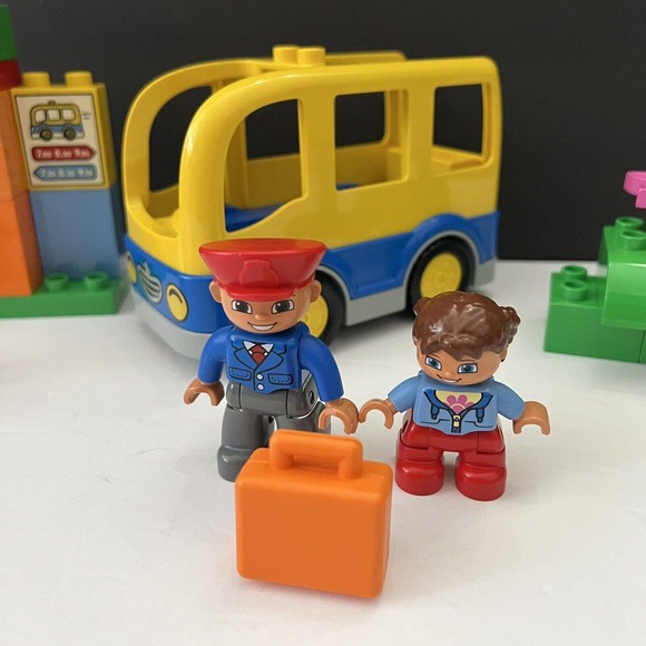 Lego | Toys | Lego City Duplo Town 528 School Bus Complete Building Toy ...